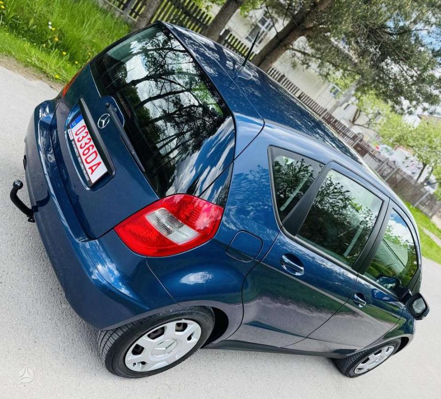 Zils Mercedes-Benz A 180 2008 Kauņa, ar dzinēja tilpumu 1.99 L un nobraukumu 200 tūkst. km par 2899 €, foto 17 vietnē AUTOMOTO.COM.LV