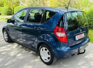 Zils Mercedes-Benz A 180 2008 Kauņa, ar dzinēja tilpumu 1.99 L un nobraukumu 200 tūkst. km par 2899 €, foto 28 vietnē AUTOMOTO.COM.LV