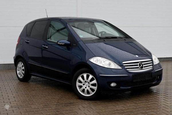 Mercedes-Benz A 180 2008 in Kretinga on AUTOMOTO.COM.LV Blue Mercedes-Benz A 180 2008 in Kretinga, with an engine capacity of 2.00 L and mileage of 257 thousand km for 2699 €, photo 1 on AUTOMOTO.COM.LV