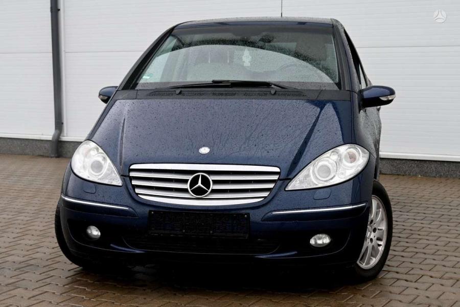 Blue Mercedes-Benz A 180 2008 in Kretinga, with an engine capacity of 2.00 L and mileage of 257 thousand km for 2699 €, photo 3 on AUTOMOTO.COM.LV