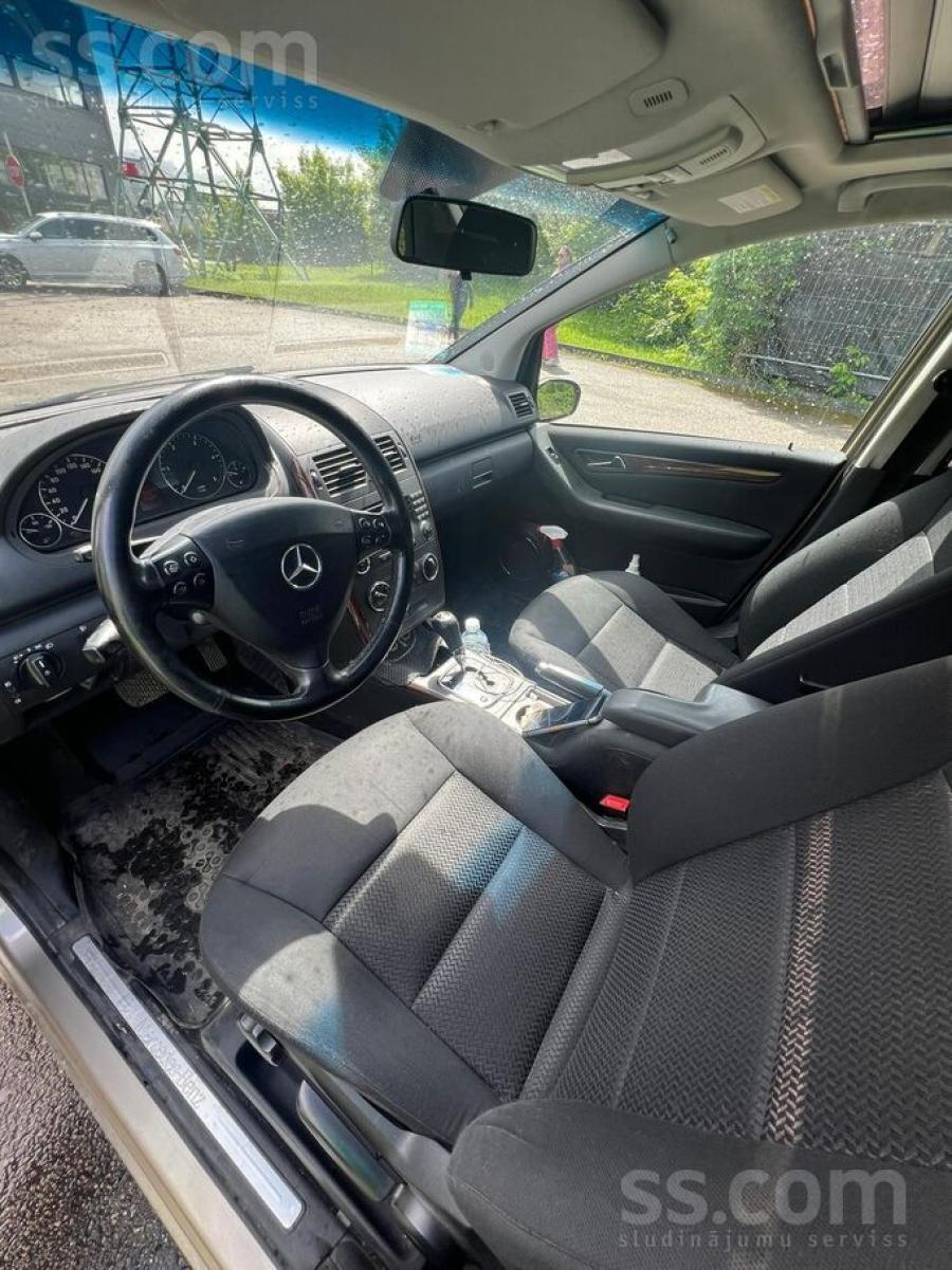 Brūns Mercedes-Benz A 180 2005 Rīga, ar dzinēja tilpumu 2.00 L un nobraukumu 230 tūkst. km par 800 €, foto 6 vietnē AUTOMOTO.COM.LV