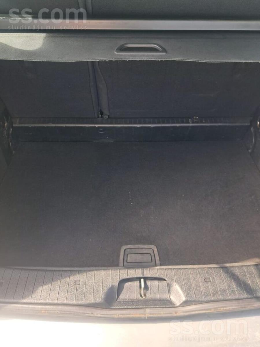 Brown Mercedes-Benz A 180 2007 in Riga, with an engine capacity of 2.00 L and mileage of 270 thousand km for 2150 €, photo 9 on AUTOMOTO.COM.LV