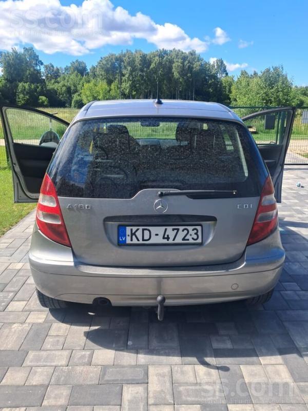 Brūns Mercedes-Benz A 180 2007 Rīga, ar dzinēja tilpumu 2.00 L un nobraukumu 270 tūkst. km par 2150 €, foto 10 vietnē AUTOMOTO.COM.LV