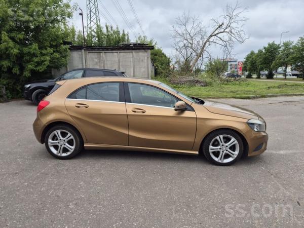 Brown Mercedes-Benz A 180 2013 in Riga, with an engine capacity of 1.80 L and mileage of 303 thousand km for 9490 €, photo 5 on AUTOMOTO.COM.LV