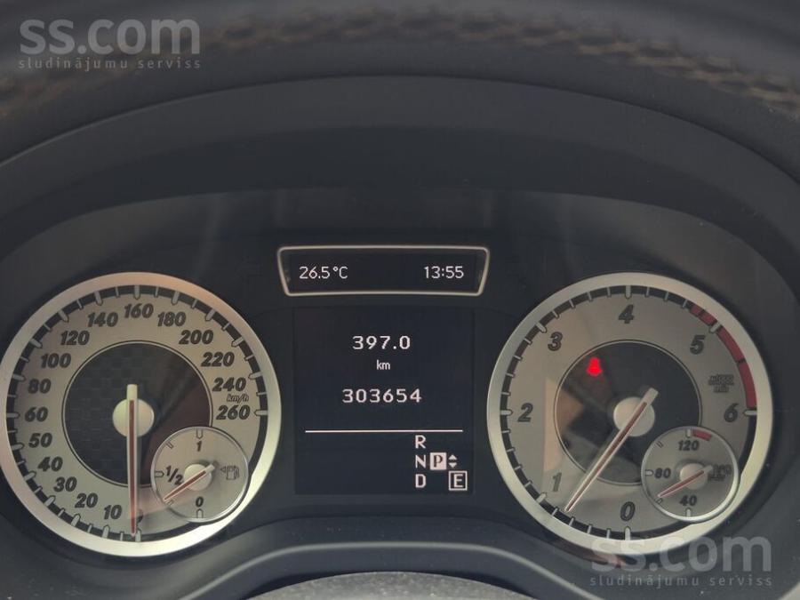 Brūns Mercedes-Benz A 180 2013 Rīga, ar dzinēja tilpumu 1.80 L un nobraukumu 303 tūkst. km par 9490 €, foto 16 vietnē AUTOMOTO.COM.LV