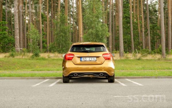 Brown Mercedes-Benz A 180 2013 in Riga, with an engine capacity of 1.80 L and mileage of 303 thousand km for 8490 €, photo 6 on AUTOMOTO.COM.LV