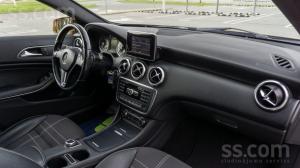Brūns Mercedes-Benz A 180 2013 Rīga, ar dzinēja tilpumu 1.80 L un nobraukumu 303 tūkst. km par 8490 €, foto 11 vietnē AUTOMOTO.COM.LV