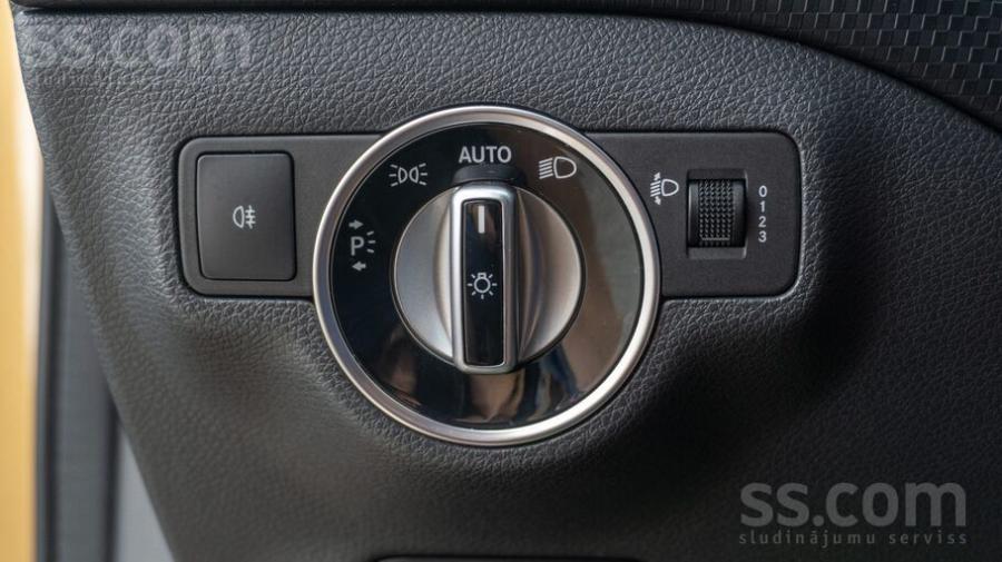 Brūns Mercedes-Benz A 180 2013 Rīga, ar dzinēja tilpumu 1.80 L un nobraukumu 303 tūkst. km par 8490 €, foto 23 vietnē AUTOMOTO.COM.LV