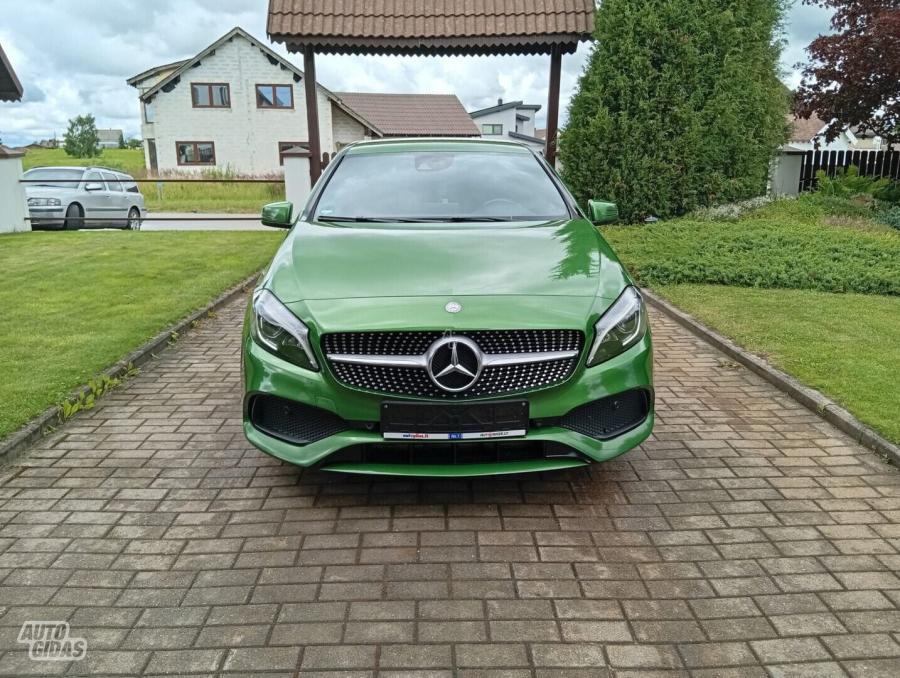Zaļš Mercedes-Benz A 180 2015 Šauļi, ar dzinēja tilpumu 1.60 L un nobraukumu 240 tūkst. km par 11900 €, foto 3 vietnē AUTOMOTO.COM.LV