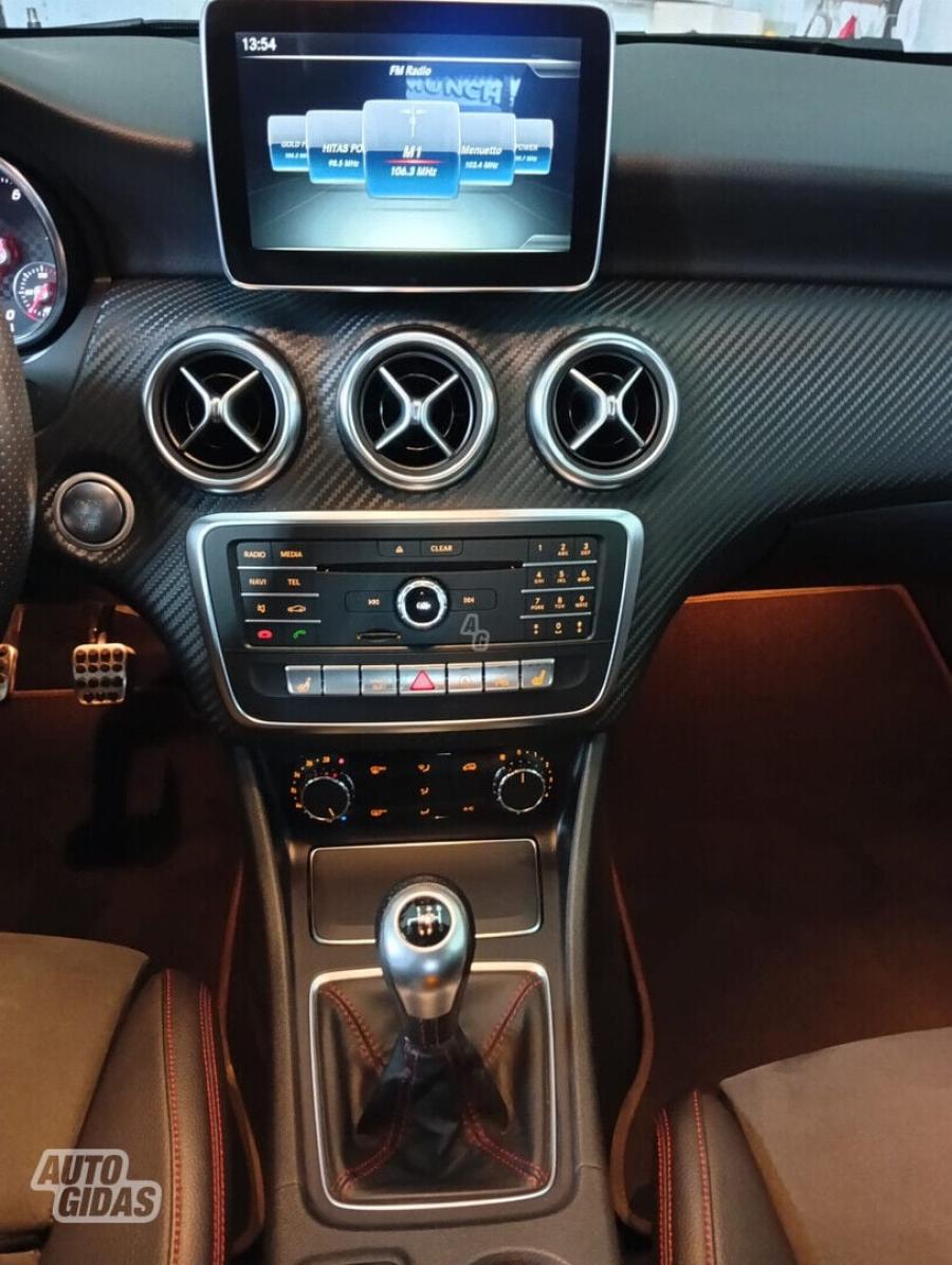 Zaļš Mercedes-Benz A 180 2015 Šauļi, ar dzinēja tilpumu 1.60 L un nobraukumu 240 tūkst. km par 11900 €, foto 23 vietnē AUTOMOTO.COM.LV