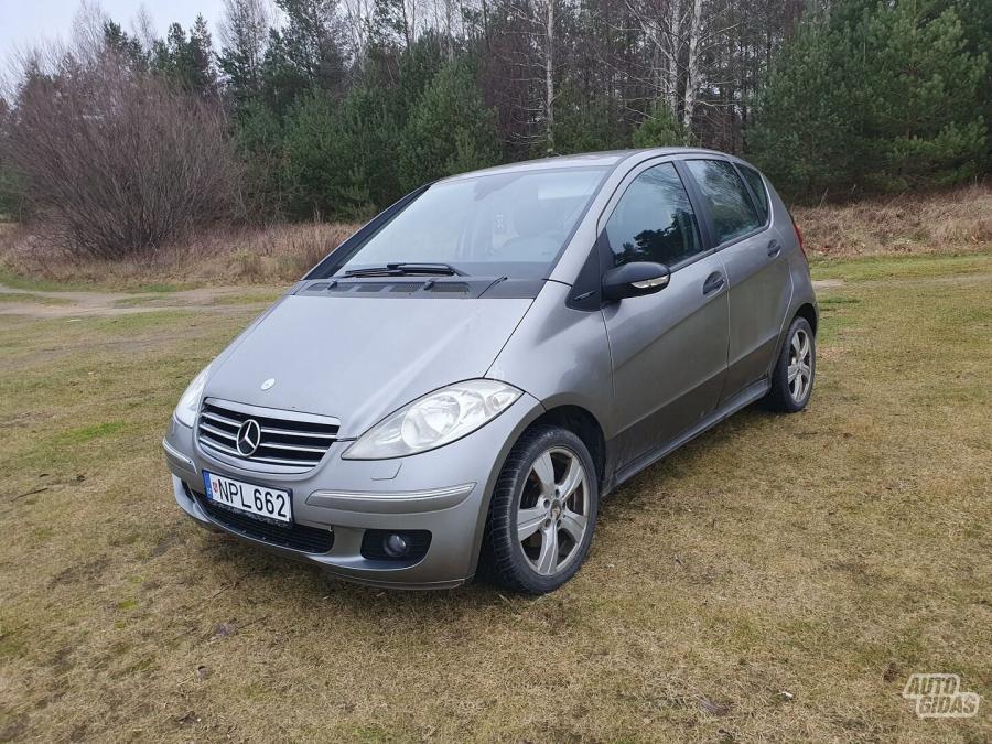 Pelēks Mercedes-Benz A 180 2005 Kretinga, ar dzinēja tilpumu 2.00 L un nobraukumu 290 tūkst. km par 750 €, foto 1 vietnē AUTOMOTO.COM.LV