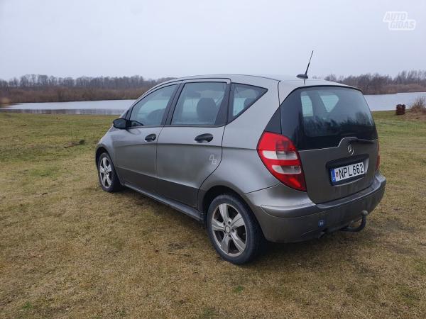 Grey Mercedes-Benz A 180 2005 in Kretinga, with an engine capacity of 2.00 L and mileage of 290 thousand km for 750 €, photo 2 on AUTOMOTO.COM.LV