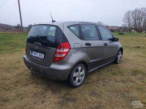 Pelēks Mercedes-Benz A 180 2005 Kretinga, ar dzinēja tilpumu 2.00 L un nobraukumu 290 tūkst. km par 750 €, foto 3 vietnē AUTOMOTO.COM.LV