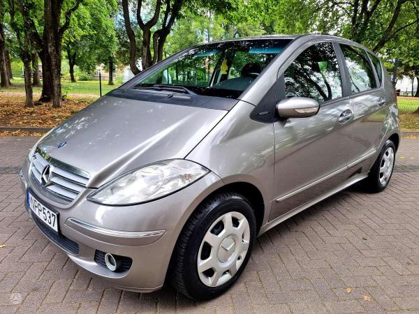 Pelēks Mercedes-Benz A 180 2005 Jonava, ar dzinēja tilpumu 2.00 L un nobraukumu 415 tūkst. km par 1999 €, foto 1 vietnē AUTOMOTO.COM.LV