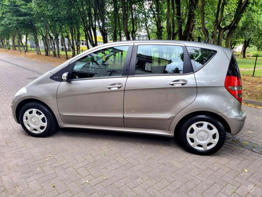Pelēks Mercedes-Benz A 180 2005 Jonava, ar dzinēja tilpumu 2.00 L un nobraukumu 415 tūkst. km par 1999 €, foto 18 vietnē AUTOMOTO.COM.LV