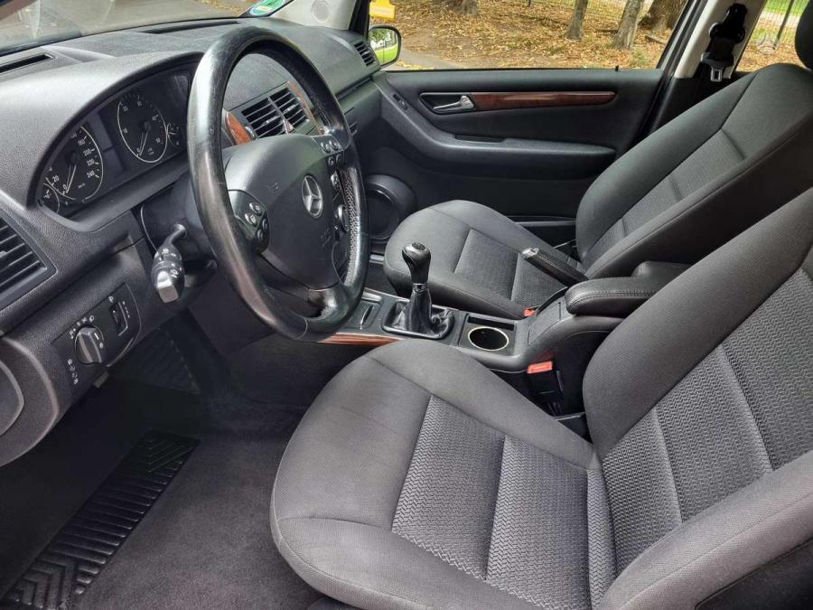 Pelēks Mercedes-Benz A 180 2005 Jonava, ar dzinēja tilpumu 2.00 L un nobraukumu 415 tūkst. km par 1999 €, foto 20 vietnē AUTOMOTO.COM.LV