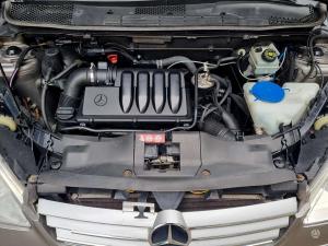 Pelēks Mercedes-Benz A 180 2005 Jonava, ar dzinēja tilpumu 2.00 L un nobraukumu 415 tūkst. km par 1999 €, foto 26 vietnē AUTOMOTO.COM.LV