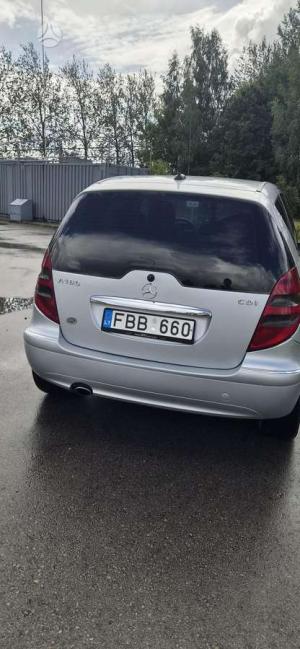 Pelēks Mercedes-Benz A 180 2005 Pakruojis, ar dzinēja tilpumu 1.99 L un nobraukumu 242 tūkst. km par 1400 €, foto 4 vietnē AUTOMOTO.COM.LV