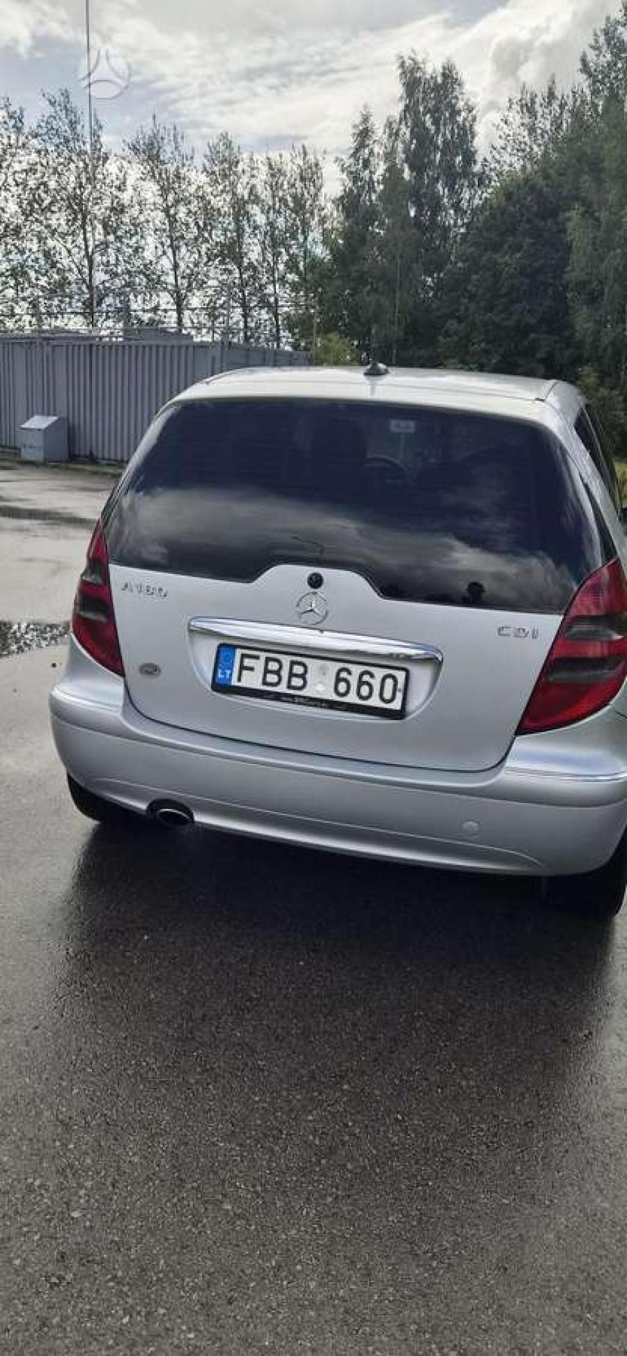 Pelēks Mercedes-Benz A 180 2005 Pakruojis, ar dzinēja tilpumu 1.99 L un nobraukumu 242 tūkst. km par 1400 €, foto 4 vietnē AUTOMOTO.COM.LV