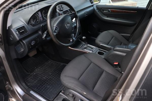 Grey Mercedes-Benz A 180 2005 in Valmiera, with an engine capacity of 2.00 L and mileage of 306 thousand km for 2500 €, photo 10 on AUTOMOTO.COM.LV