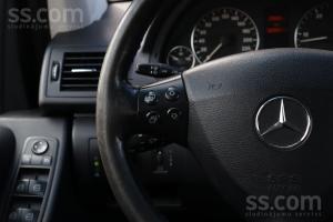 Серый Мерседес А 180 2005 в Валмиера, объемом двигателя 2.00 л и пробегом 306 тыс. км за 2500 €, фото 15 на AUTOMOTO.COM.LV