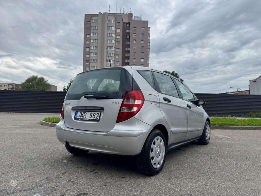 Grey Mercedes-Benz A 180 2006 in Panevezys, with an engine capacity of 1.99 L and mileage of 237 thousand km for 600 €, photo 6 on AUTOMOTO.COM.LV