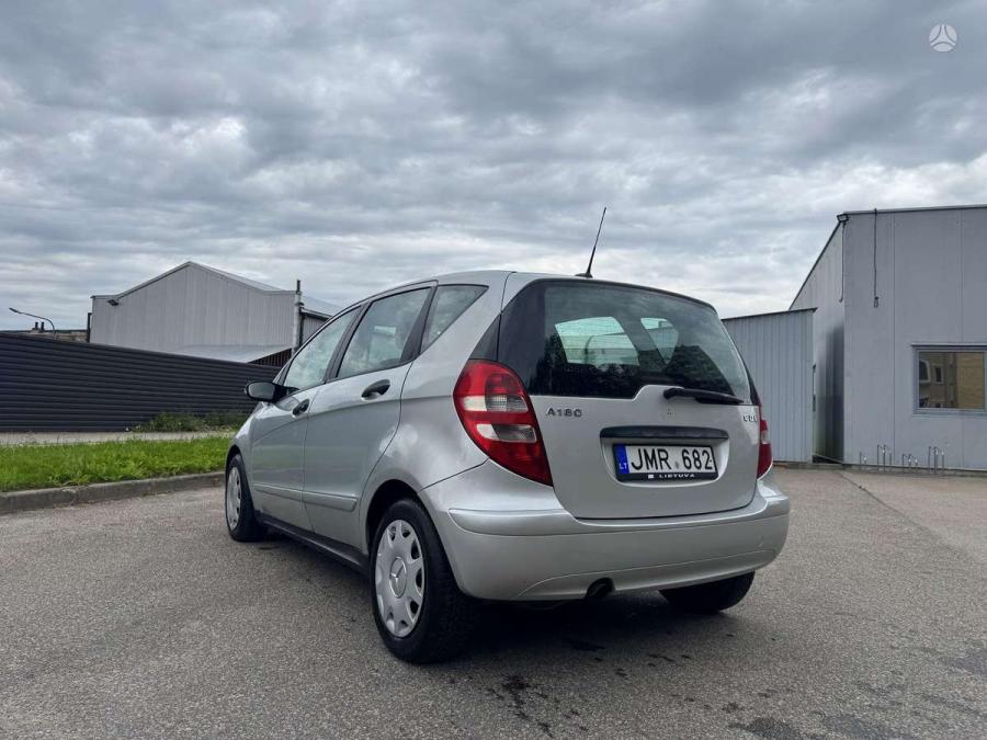 Grey Mercedes-Benz A 180 2006 in Panevezys, with an engine capacity of 1.99 L and mileage of 237 thousand km for 600 €, photo 7 on AUTOMOTO.COM.LV