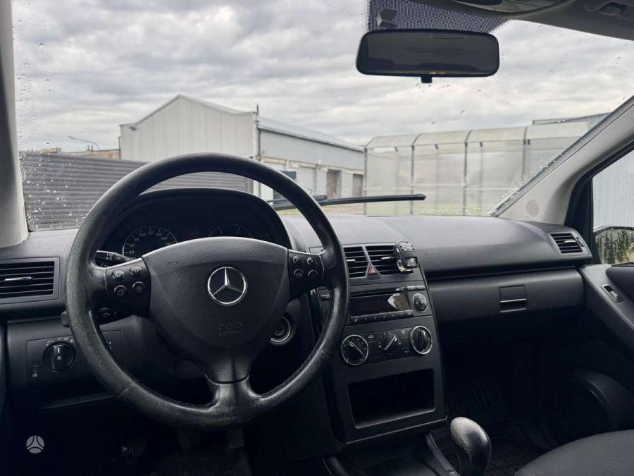 Grey Mercedes-Benz A 180 2006 in Panevezys, with an engine capacity of 1.99 L and mileage of 237 thousand km for 600 €, photo 8 on AUTOMOTO.COM.LV