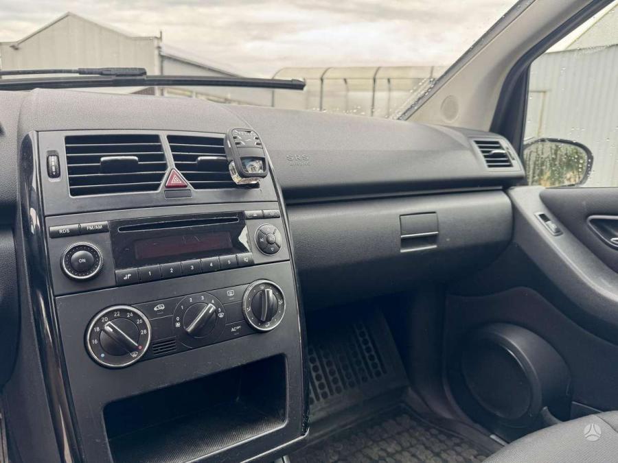 Grey Mercedes-Benz A 180 2006 in Panevezys, with an engine capacity of 1.99 L and mileage of 237 thousand km for 600 €, photo 10 on AUTOMOTO.COM.LV