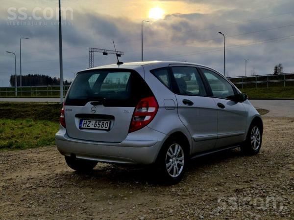 Grey Mercedes-Benz A 180 2007 in Riga, with an engine capacity of 2.00 L and mileage of 208 thousand km for 2099 €, photo 5 on AUTOMOTO.COM.LV