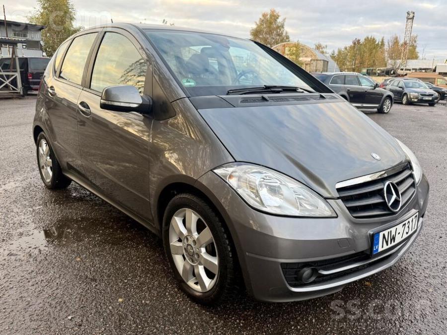Pelēks Mercedes-Benz A 180 2008 Rīga, ar dzinēja tilpumu 2.00 L un nobraukumu 0 tūkst. km par 2650 €, foto 1 vietnē AUTOMOTO.COM.LV