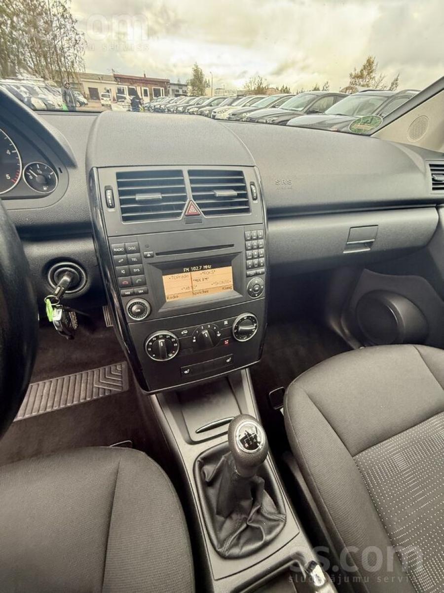 Pelēks Mercedes-Benz A 180 2008 Rīga, ar dzinēja tilpumu 2.00 L un nobraukumu 0 tūkst. km par 2650 €, foto 11 vietnē AUTOMOTO.COM.LV