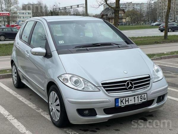 Grey Mercedes-Benz A 180 2008 in Liepaja, with an engine capacity of 2.00 L and mileage of 363 thousand km for 2100 €, photo 3 on AUTOMOTO.COM.LV