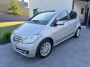 Grey Mercedes-Benz A 180 2009 in Marijampole, with an engine capacity of 1.99 L and mileage of 128 thousand km for 4950 €, photo  on AUTOMOTO.COM.LV