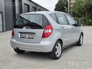 Pelēks Mercedes-Benz A 180 2009 Liepāja, ar dzinēja tilpumu 2.00 L un nobraukumu 179 tūkst. km par 3290 €, foto 7 vietnē AUTOMOTO.COM.LV