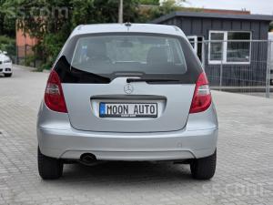 Pelēks Mercedes-Benz A 180 2009 Liepāja, ar dzinēja tilpumu 2.00 L un nobraukumu 179 tūkst. km par 3290 €, foto 8 vietnē AUTOMOTO.COM.LV