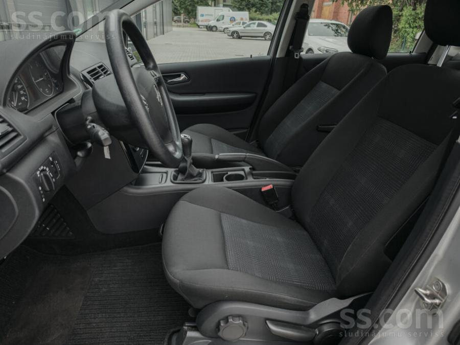 Pelēks Mercedes-Benz A 180 2009 Liepāja, ar dzinēja tilpumu 2.00 L un nobraukumu 179 tūkst. km par 3290 €, foto 11 vietnē AUTOMOTO.COM.LV