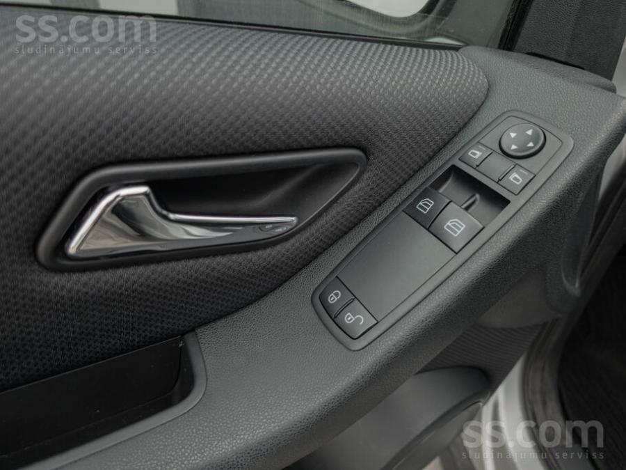 Pelēks Mercedes-Benz A 180 2009 Liepāja, ar dzinēja tilpumu 2.00 L un nobraukumu 179 tūkst. km par 3290 €, foto 17 vietnē AUTOMOTO.COM.LV