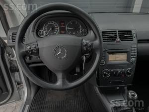 Pelēks Mercedes-Benz A 180 2009 Liepāja, ar dzinēja tilpumu 2.00 L un nobraukumu 179 tūkst. km par 3290 €, foto 19 vietnē AUTOMOTO.COM.LV