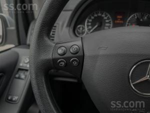 Pelēks Mercedes-Benz A 180 2009 Liepāja, ar dzinēja tilpumu 2.00 L un nobraukumu 179 tūkst. km par 3290 €, foto 20 vietnē AUTOMOTO.COM.LV