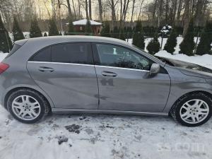 Pelēks Mercedes-Benz A 180 2012 Rīga, ar dzinēja tilpumu 1.80 L un nobraukumu 220 tūkst. km par 8000 €, foto  vietnē AUTOMOTO.COM.LV