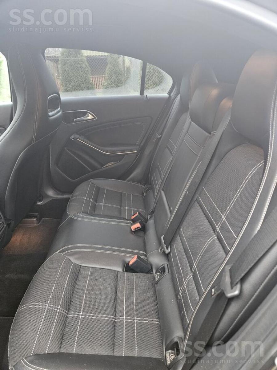 Pelēks Mercedes-Benz A 180 2012 Rīga, ar dzinēja tilpumu 1.80 L un nobraukumu 220 tūkst. km par 8000 €, foto 9 vietnē AUTOMOTO.COM.LV