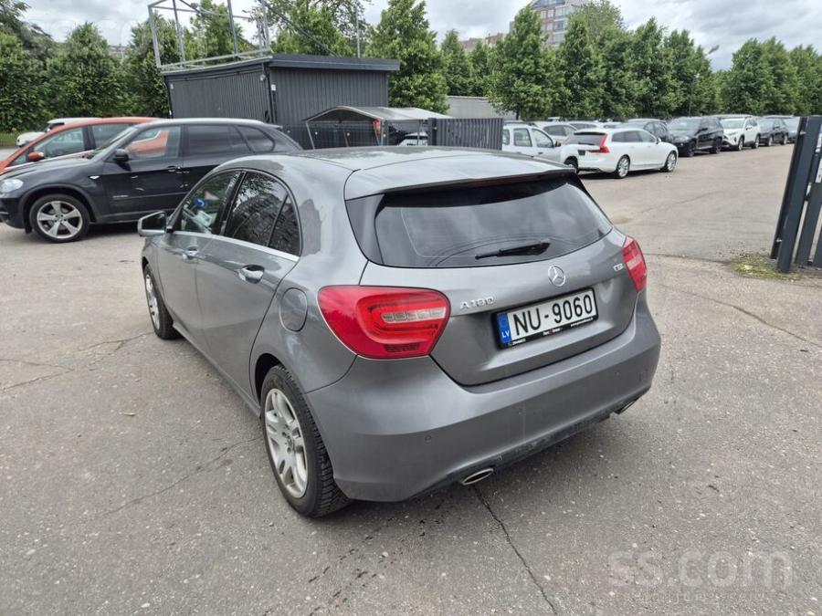 Pelēks Mercedes-Benz A 180 2012 Rīga, ar dzinēja tilpumu 1.80 L un nobraukumu 226 tūkst. km par 8490 €, foto 9 vietnē AUTOMOTO.COM.LV