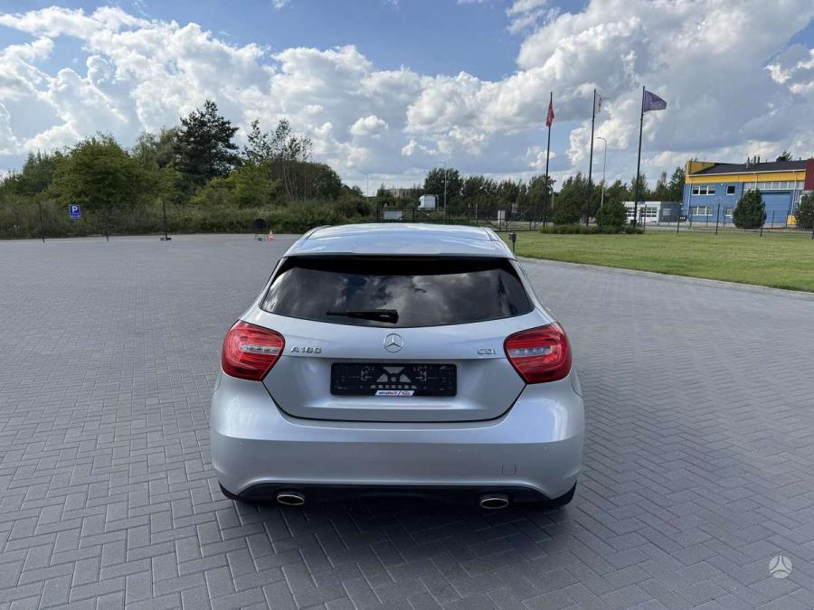 Grey Mercedes-Benz A 180 2012 in Telschi, with an engine capacity of 1.46 L and mileage of 230 thousand km for 6300 €, photo 6 on AUTOMOTO.COM.LV
