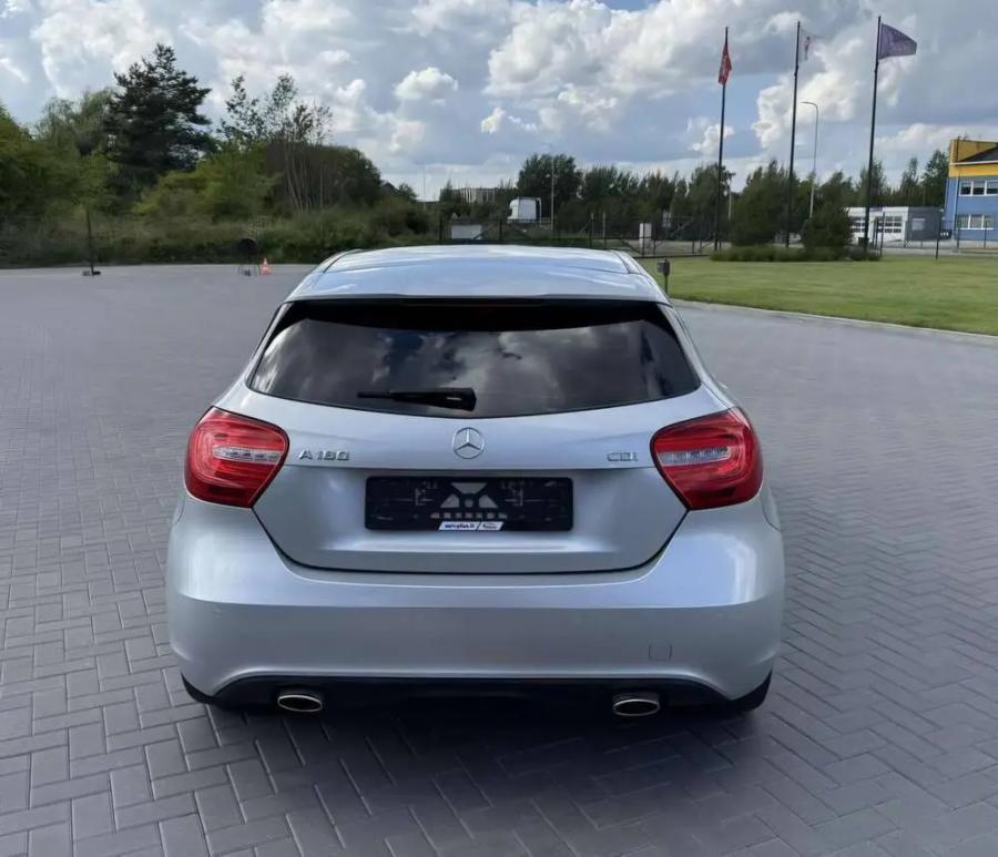 Grey Mercedes-Benz A 180 2012 in Telschi, with an engine capacity of 1.50 L and mileage of 229 thousand km for 6290 €, photo 9 on AUTOMOTO.COM.LV