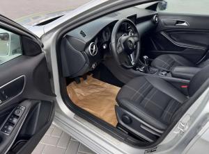 Grey Mercedes-Benz A 180 2012 in Telschi, with an engine capacity of 1.50 L and mileage of 229 thousand km for 6290 €, photo 13 on AUTOMOTO.COM.LV