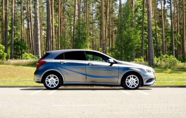 Pelēks Mercedes-Benz A 180 2012 Rīga, ar dzinēja tilpumu 1.80 L un nobraukumu 226 tūkst. km par 7590 €, foto 9 vietnē AUTOMOTO.COM.LV