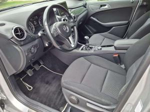 Grey Mercedes-Benz A 180 2012 in Ukmerge, with an engine capacity of 1.60 L and mileage of 255 thousand km for 4950 €, photo 13 on AUTOMOTO.COM.LV
