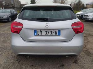 Grey Mercedes-Benz A 180 2013 in Panevezys, with an engine capacity of 1.46 L and mileage of 286 thousand km for 6999 €, photo 10 on AUTOMOTO.COM.LV