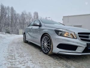Grey Mercedes-Benz A 180 2013 in Kaunas, with an engine capacity of 1.80 L and mileage of 237 thousand km for 7100 €, photo 3 on AUTOMOTO.COM.LV